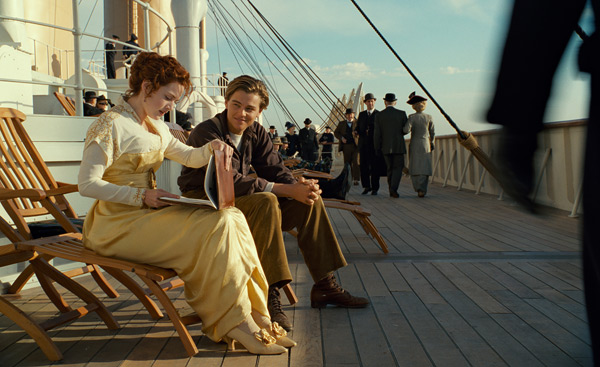 Titanic 3-D Review - That Shelf