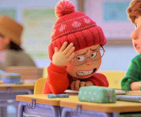 Turning Red Trailer: Disney/Pixar’s Latest Is a Love Letter to Toronto ...